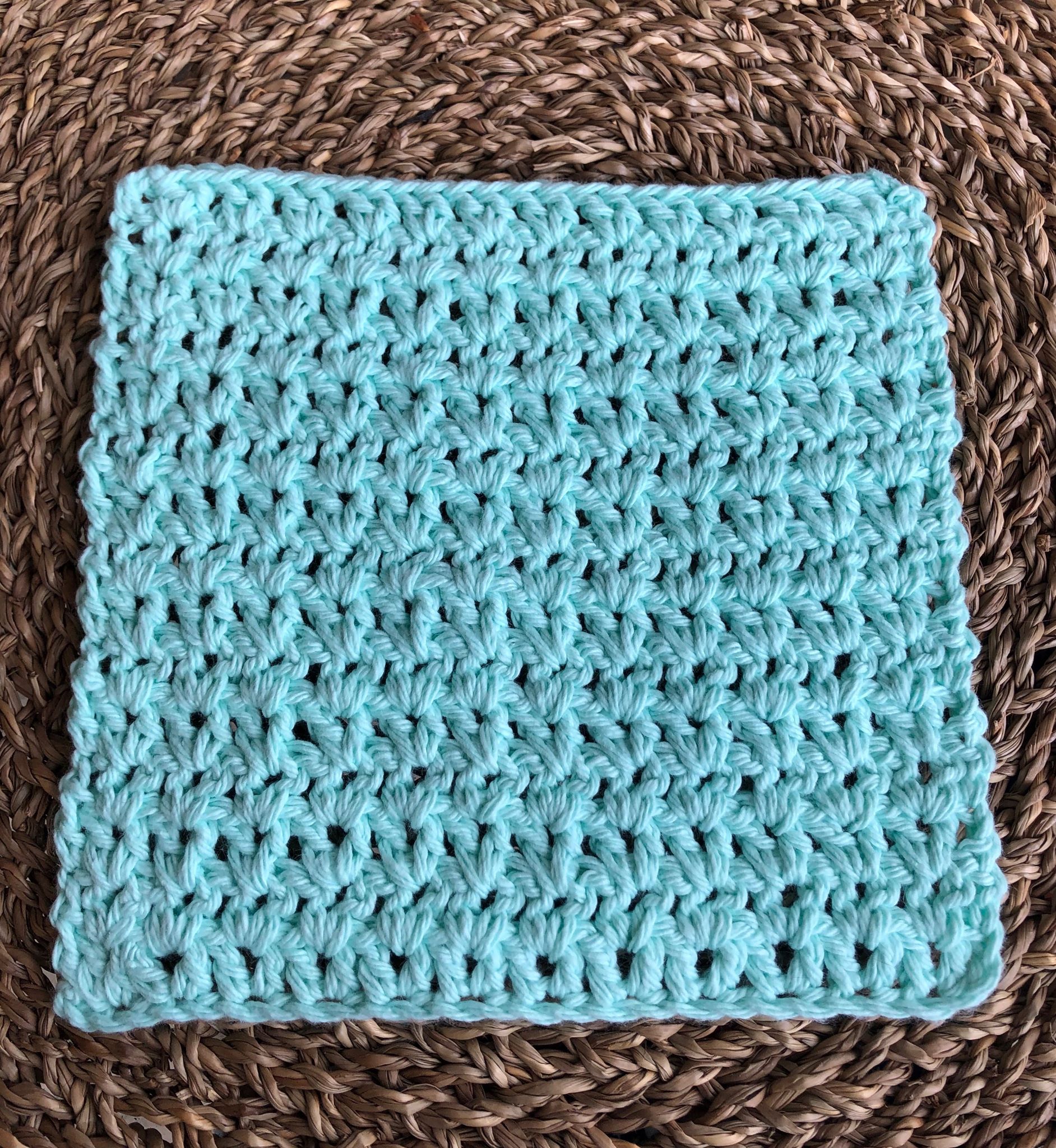 Double V Stitch Washcloth : Free Crochet Pattern